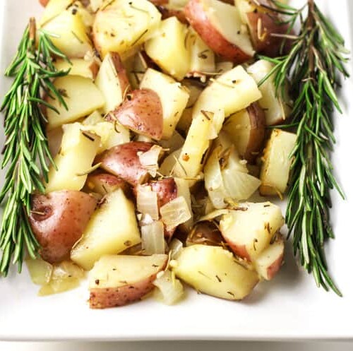 Roasted Rosemary Red Potatoes in Foil - Tastefulventure