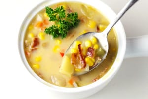 Southern Style Corn Chowder with Bacon - Tastefulventure